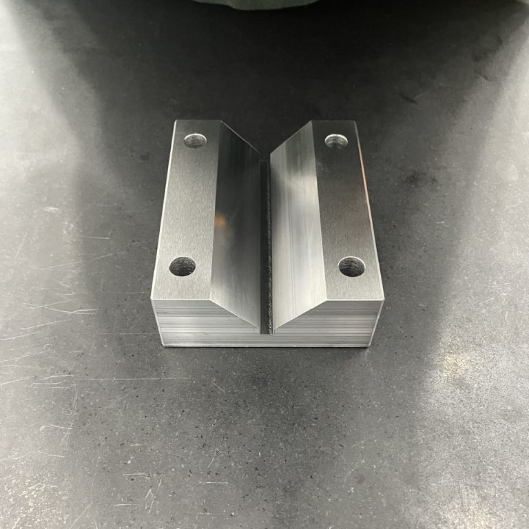 SS400 S45Cの違いとは？ - ALPHA AUTOSYSTEM Co.,LTD